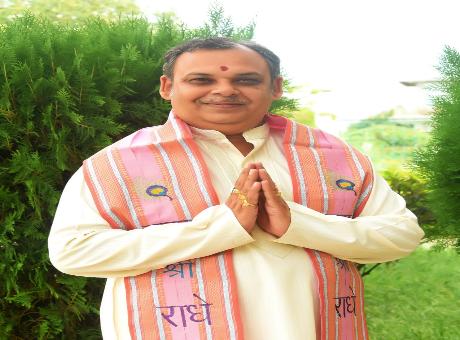 डॉ. निलिम्प त्रिपाठी को छत्तीसगढ़ का महर्षि वेद व्यास सम्मान